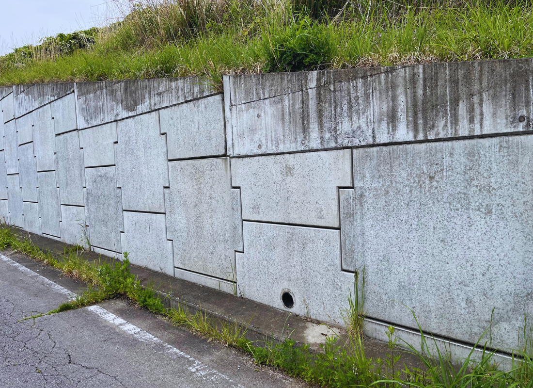 Retaining Wall Post Spacing Calculator | Complete Guide