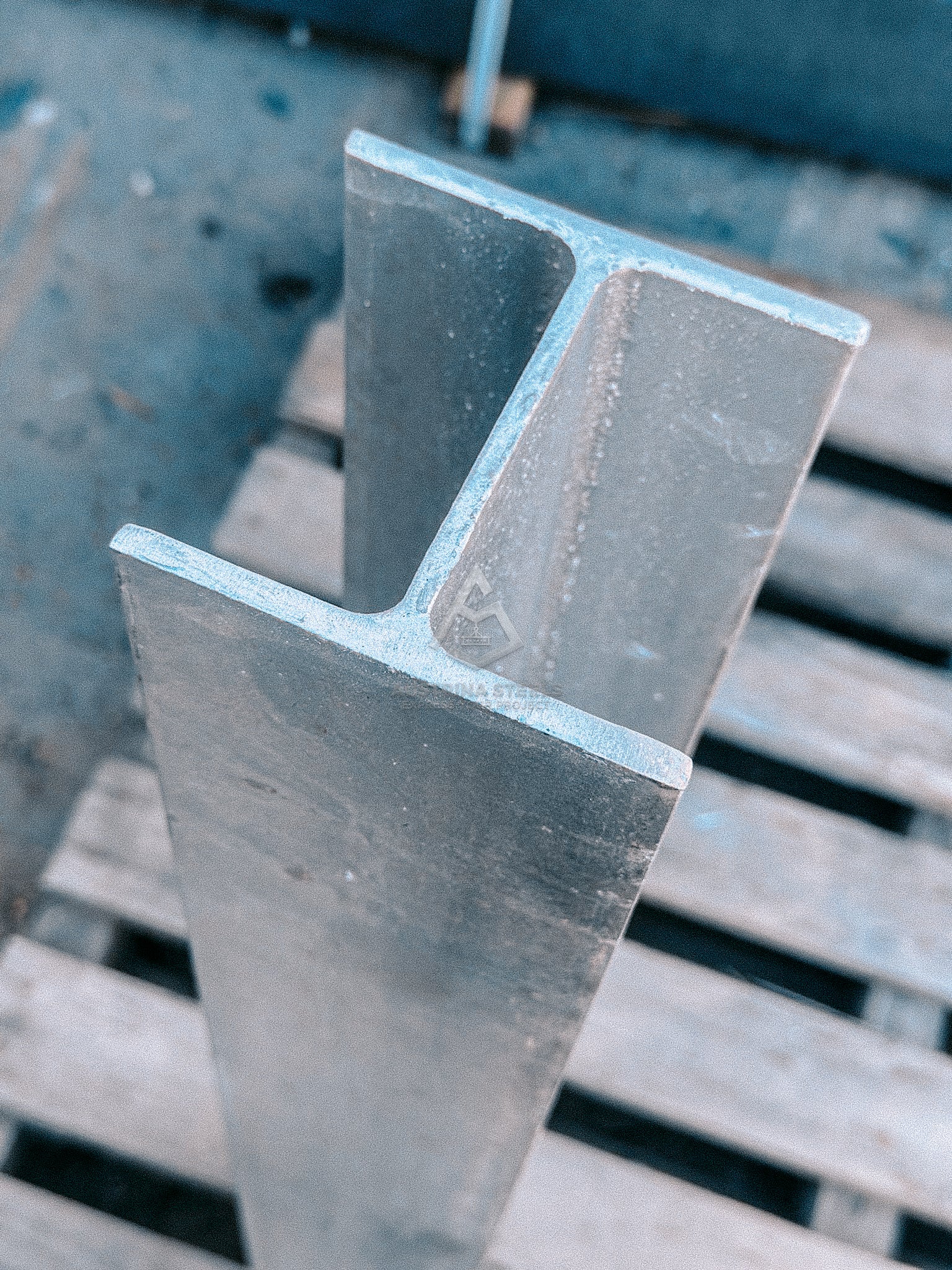 Retaining wall Steel post | 100 UC